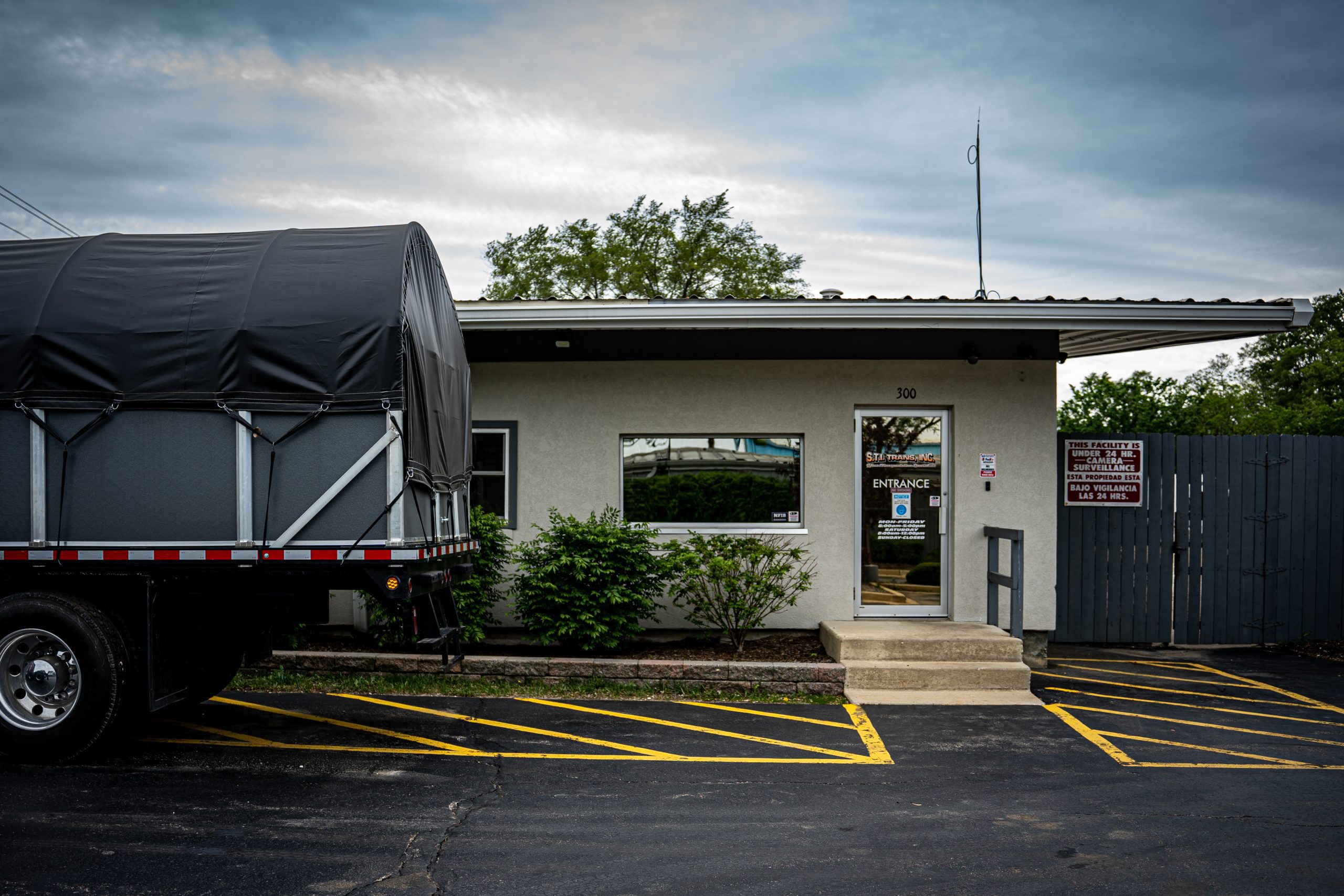 Contact Us » S.T.I. Trans, Inc.